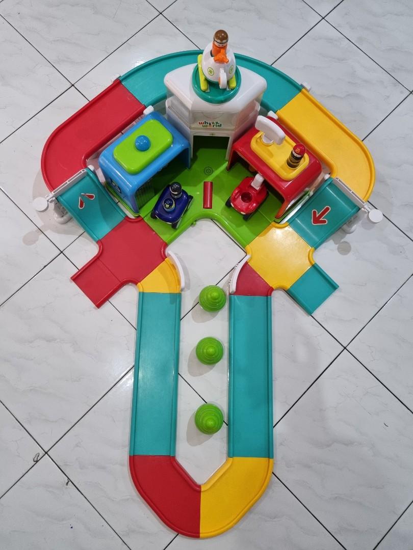 Elc whizz world rescue center, Bayi & Anak, Mainan & Baby Walker di ...