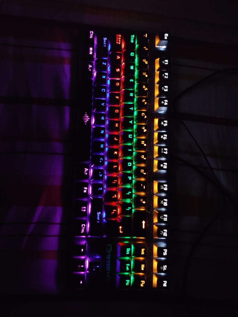 Gigaware k28 blue switch mechanical keyboard, Computers & Tech, Parts ...