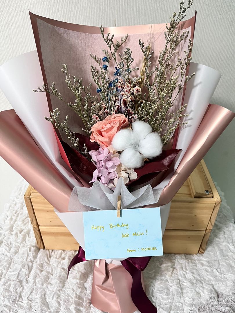 Graduation | 520 | Birthday |Anniversary Preserved Rose flowers bouquet ...