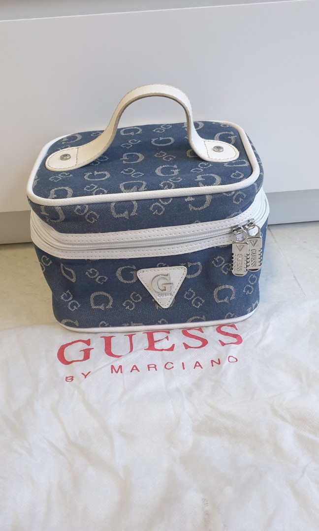 GUESS VANITY BAG, Luxury, Bags & Wallets on Carousell