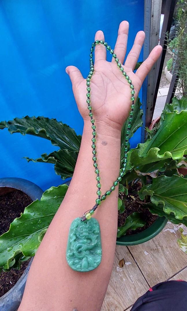 Kakung cantik dari batu giok, Antik, Lainnya di Carousell