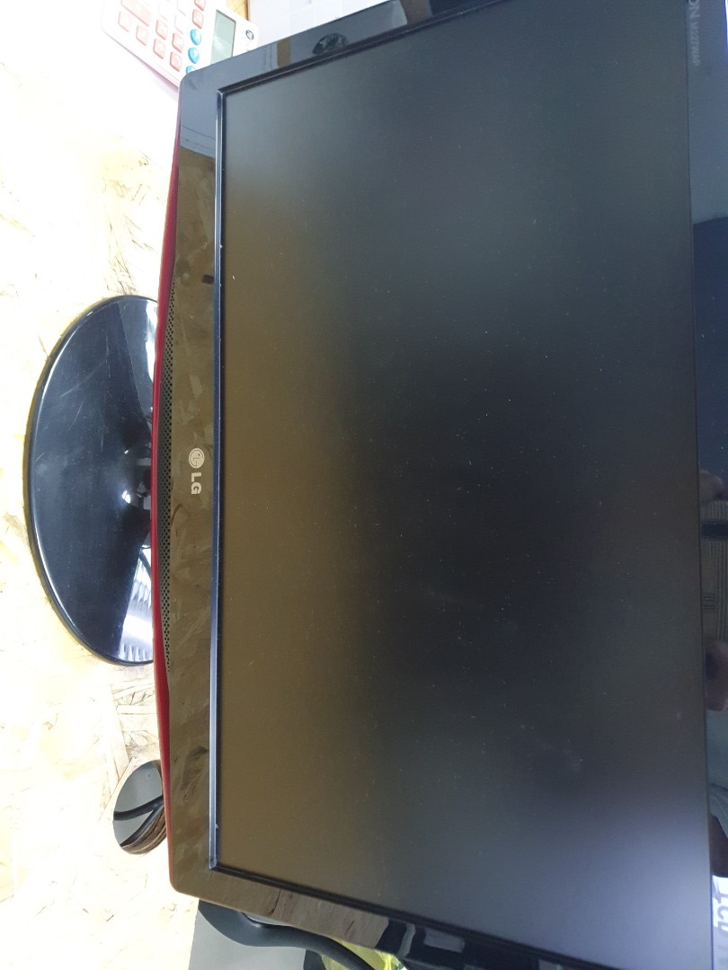 LG TV LCD 22" Monitor (M227WAM), Computers & Tech, Parts & Accessories, Monitor Screens on Carousell