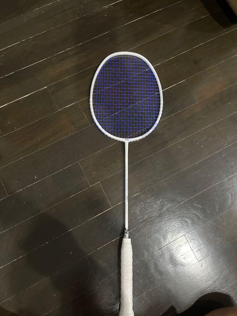 lining windstorm, Sports Equipment, Sports & Games, Racket & Ball ...