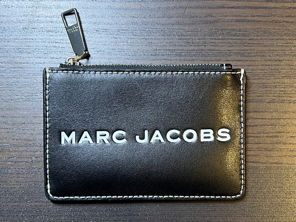Marc Jacobs Zip Card Wallet with Barcode Logo, Women's Fashion, Bags ...