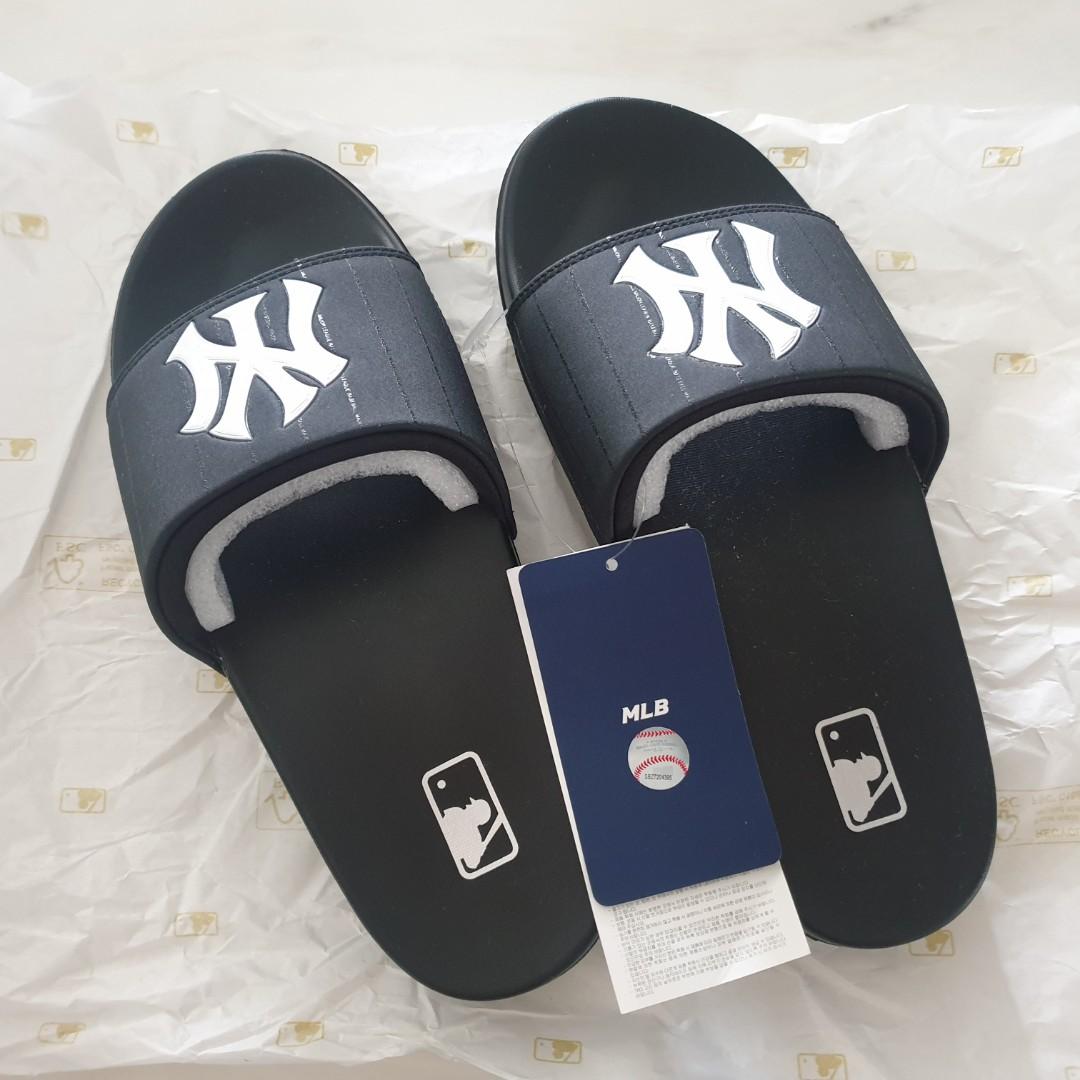 MLB New Mound Slides, Men's Fashion, Footwear, Flipflops and Slides on ...