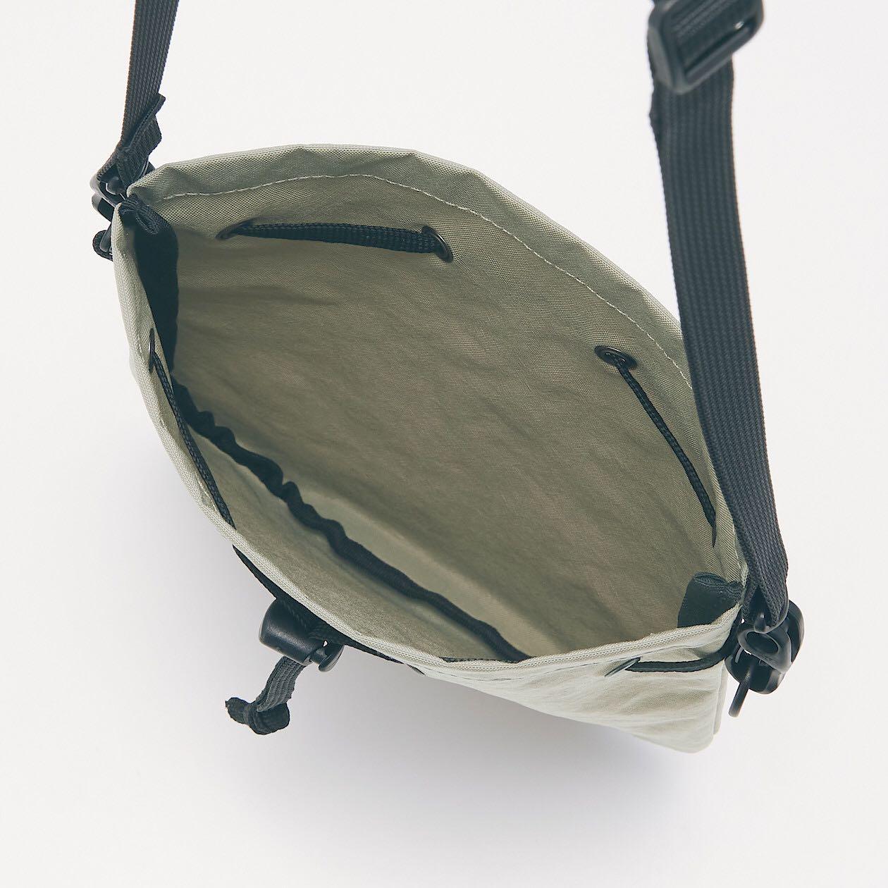 (Sold) MUJI LABO Sling Pouch Sacoche in Olive Green [FREE Tracked Mail ...