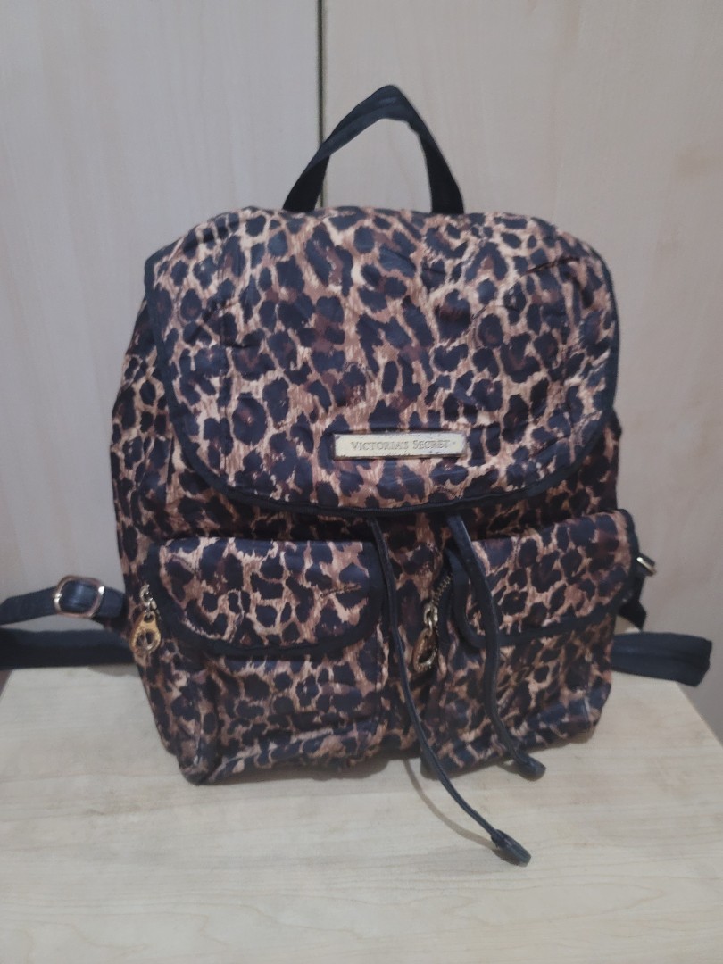 original victoria's secret leopard backpack, Women's Fashion, Bags ...