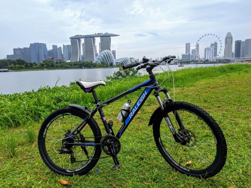 Raleigh Lahar 3.0 Mountain Bike, Sports Equipment, Bicycles & Parts ...