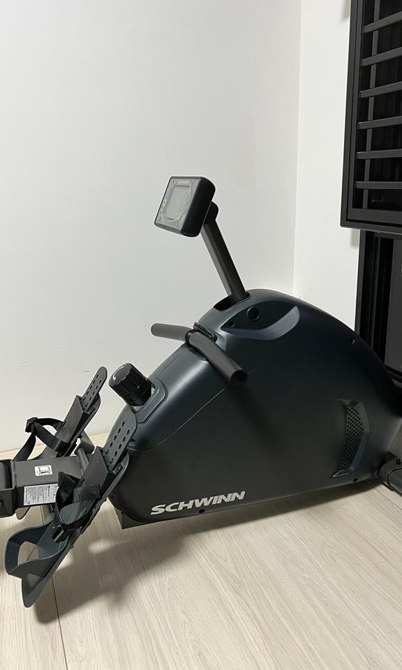 Schwinn Crewmaster Rowing Machine, Sports Equipment, Exercise & Fitness ...