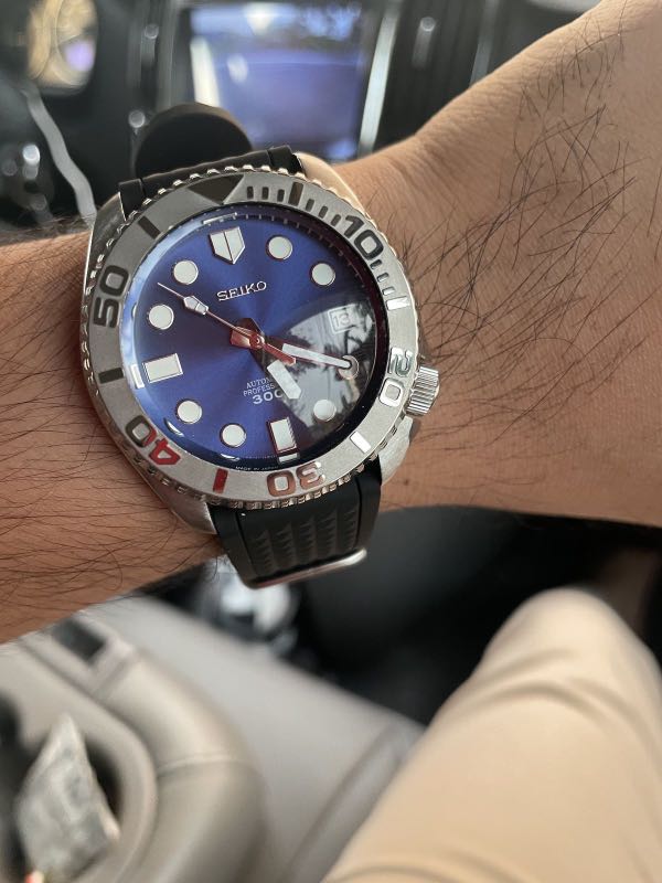Seiko 7002 mod, Luxury, Watches on Carousell