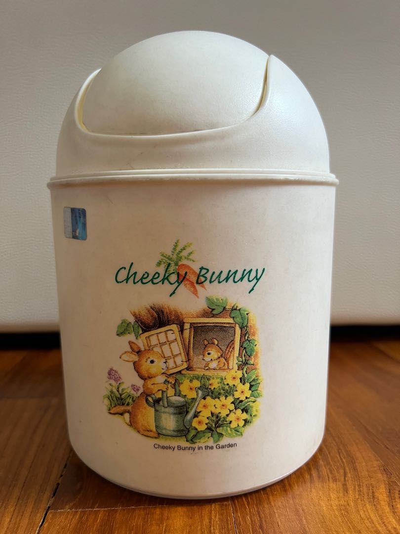 Small dustbin, Furniture & Home Living, Cleaning & Homecare Supplies ...