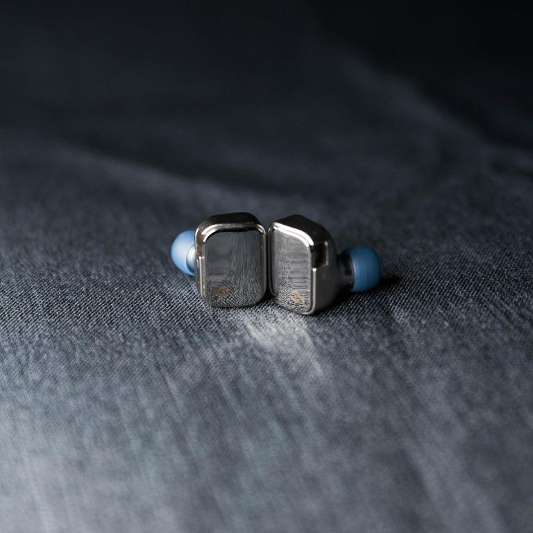 Sonic Memory SM2 IEM earphones, Audio, Earphones on Carousell