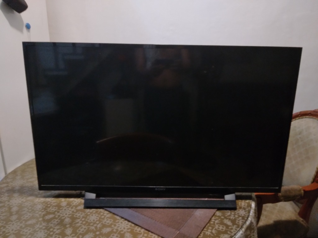 Sony Bravia 40 inch LED TV, TV & Home Appliances, TV & Entertainment ...