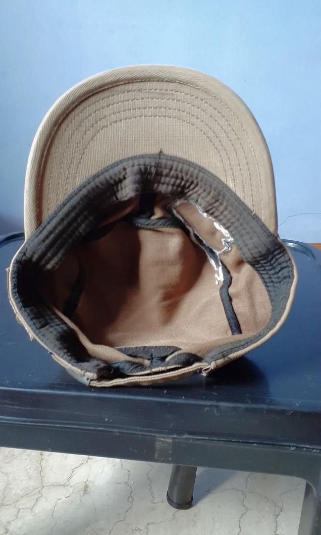 Topi coklat, Desain & Kerajinan Tangan, Karya Seni di Carousell