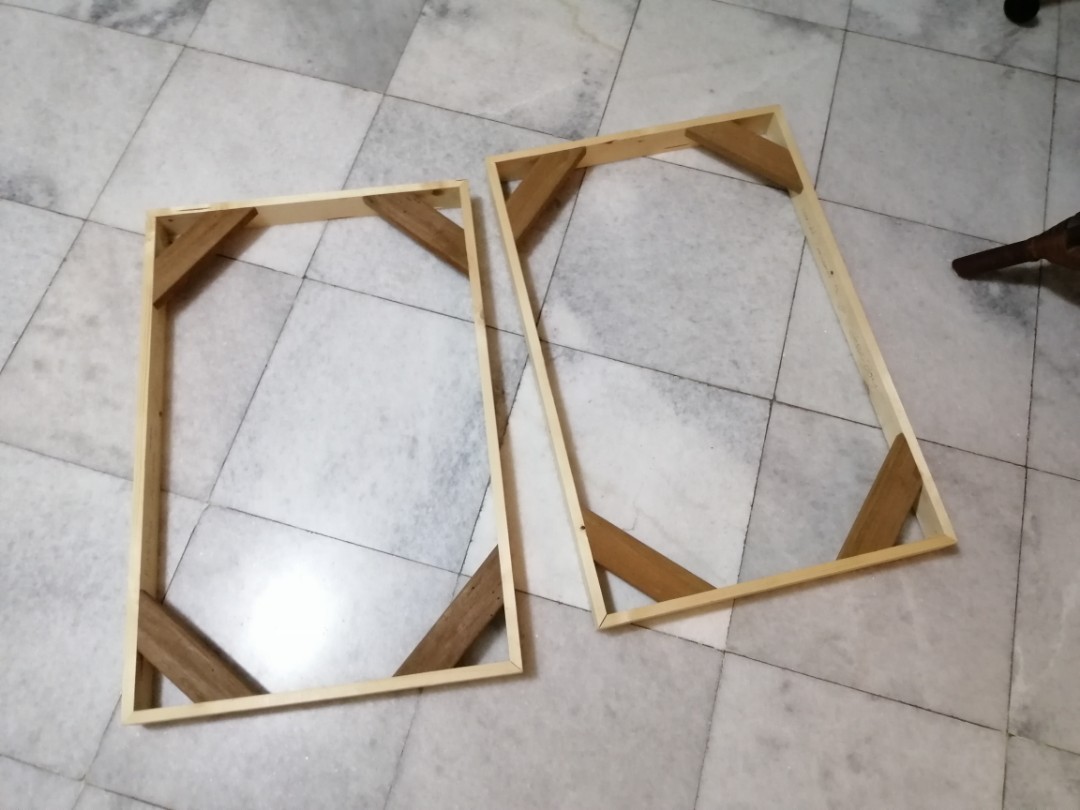 Wooden Canvas Frame. 60cm x 40cm., Furniture & Home Living, Home Decor ...
