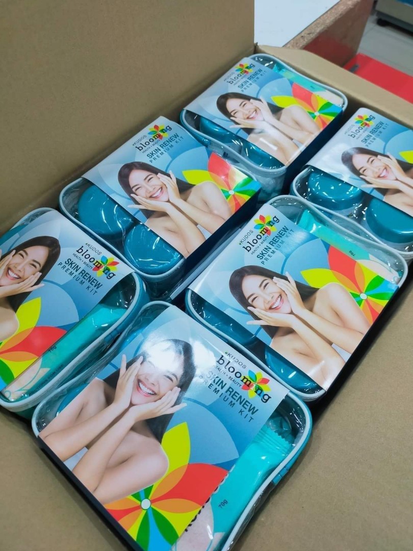 Blooming set, Beauty & Personal Care, Face, Face Care on Carousell