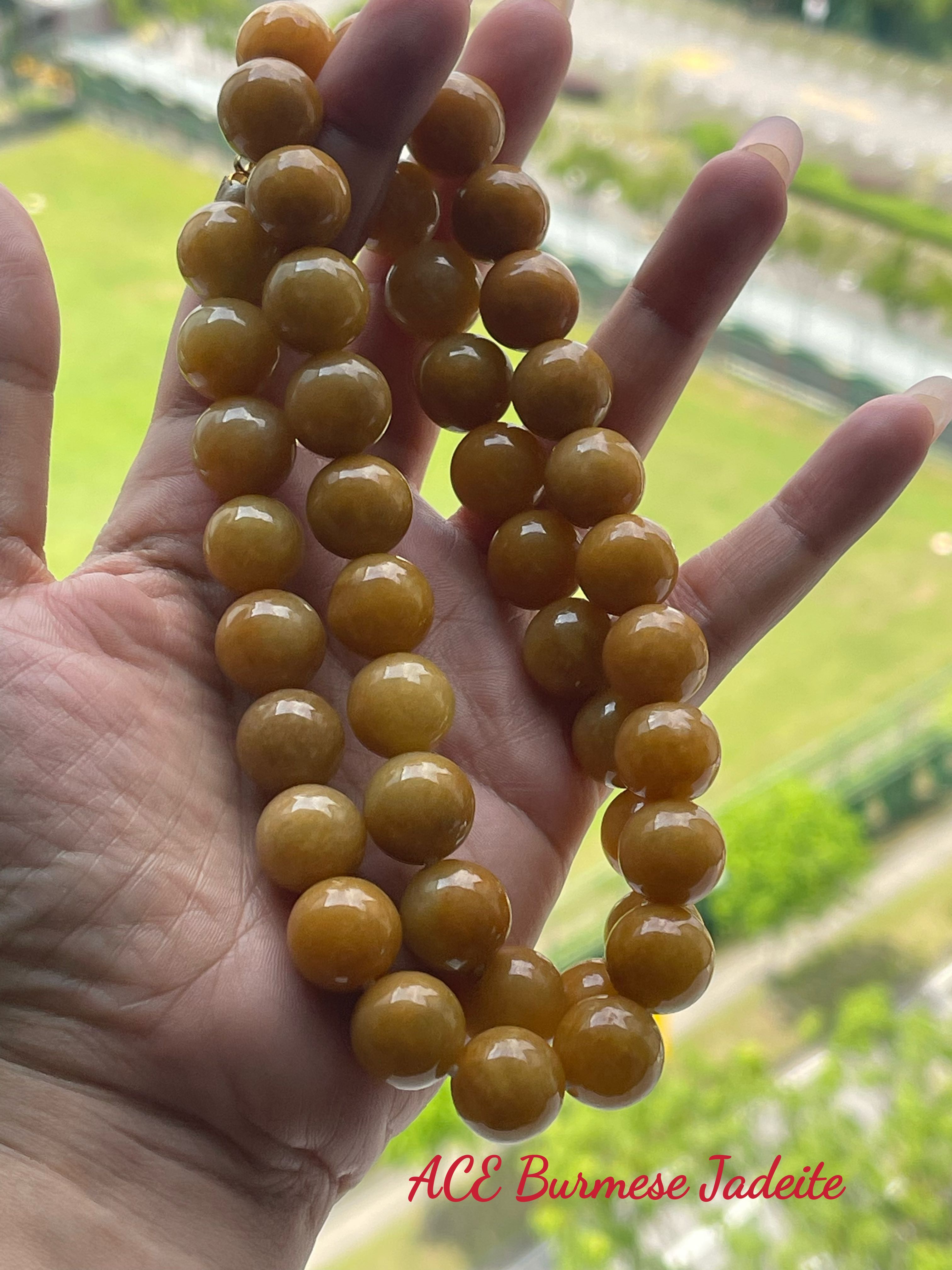 Burmese / Myanmar Yellow Jade Bead Bracelet, Women's Fashion, Jewelry ...
