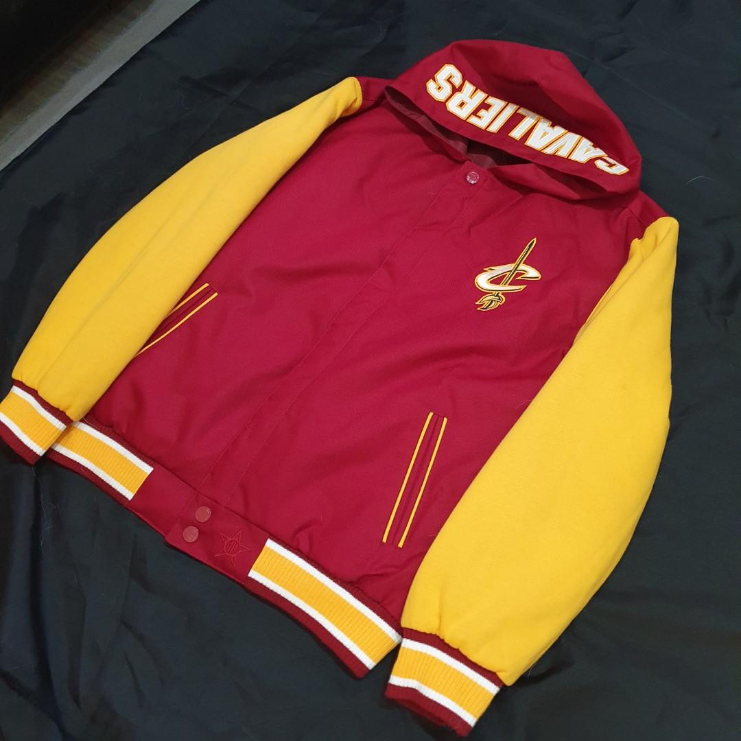 Reversible Cleveland Cavaliers Varsity Jacket w Hood by JH Design, Men ...