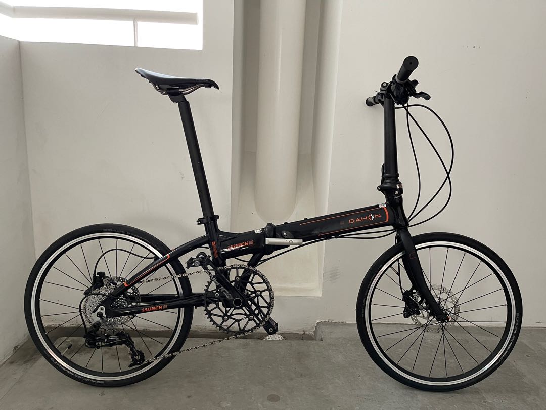 Dahon Launch D8, Sports Equipment, Bicycles & Parts, Bicycles on Carousell
