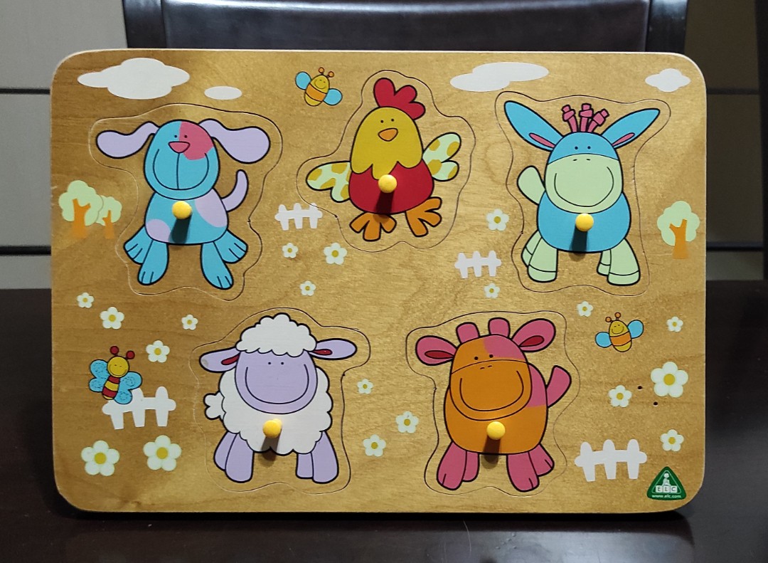 Early Learning Centre ELC Farm Animal Sounds Lift-Out Pegged Wooden ...