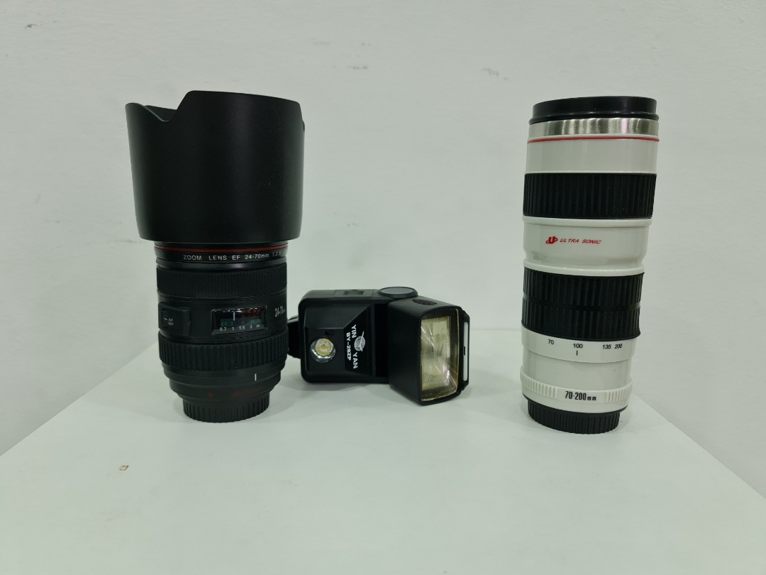 Fake camera lens display unit, Hobbies & Toys, Toys & Games on Carousell