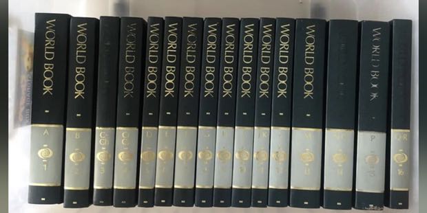 (FULL SET) The World Book Encyclopedia, Hobbies & Toys, Books ...