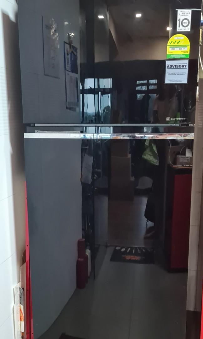 LG 2 door fridge - black mirror finish, TV & Home Appliances, Kitchen ...