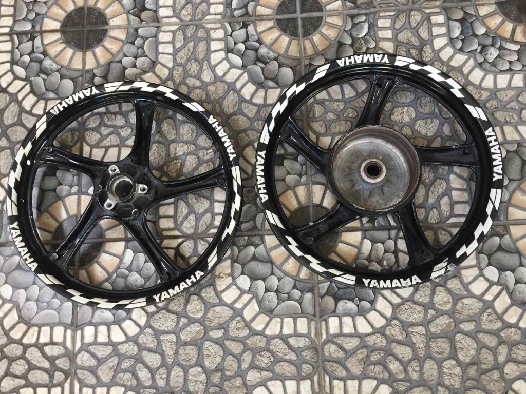 MIO I 125 SET OF MAGS, Motorbikes, Motorbike Parts & Accessories, Body ...