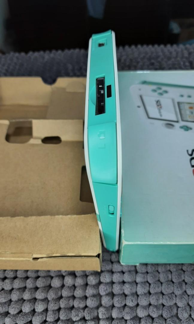 Nintendo 2DS Sea Green/White Special Limited Edition (BRAND-NEW ...