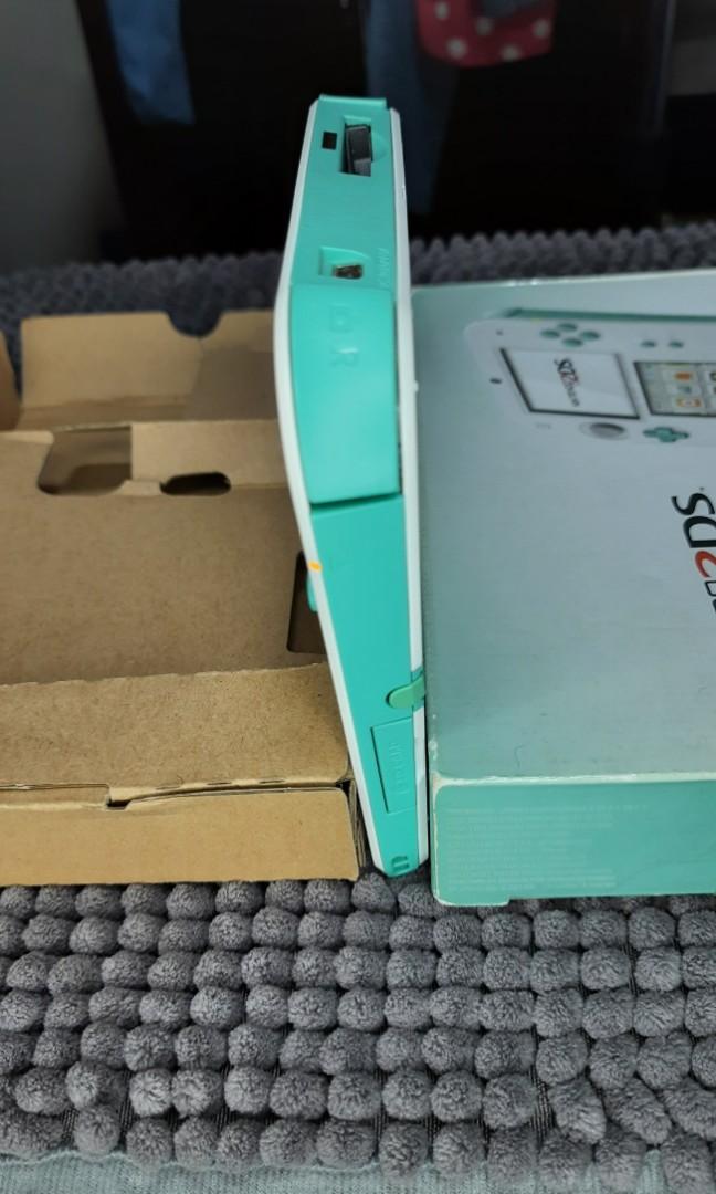 Nintendo 2DS Sea Green/White Special Limited Edition (BRAND-NEW ...