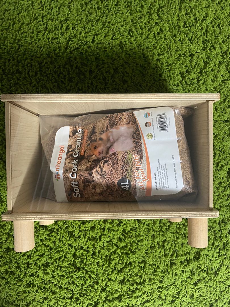 Niteangel burrow box , Pet Supplies, Homes & Other Pet Accessories on ...