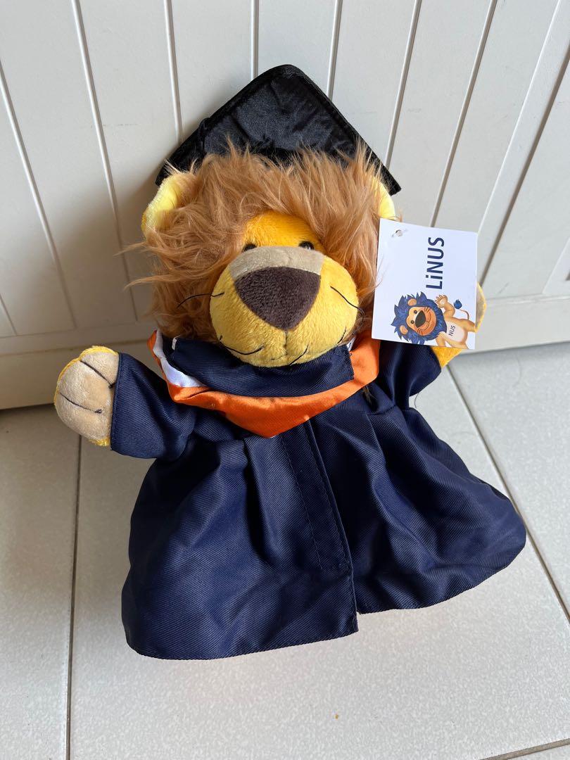 NUS Graduation Bear/Lion soft toy, Hobbies & Toys, Toys & Games on ...