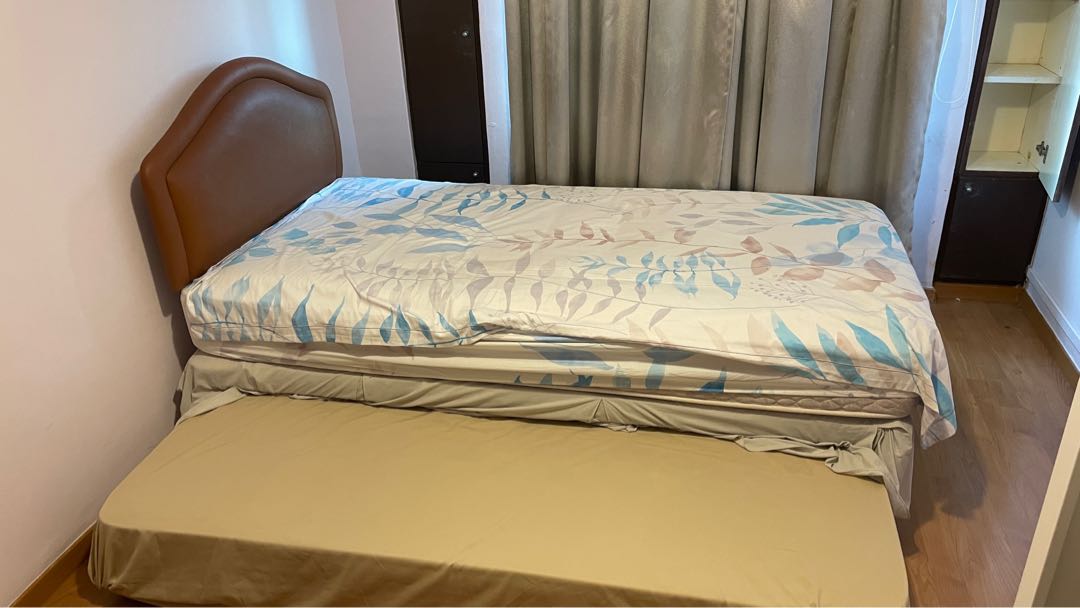 Singer bed, Furniture & Home Living, Furniture, Bed Frames & Mattresses ...