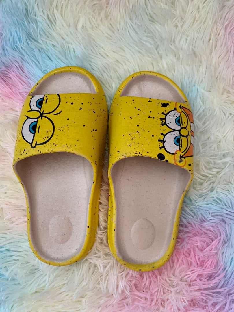 Sponge Bob Slippers, Women's Fashion, Footwear, Flipflops and Slides on ...