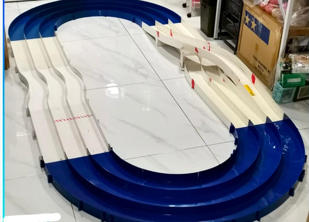Tamiya track 3lane ready stock, Hobbies & Toys, Toys & Games on Carousell