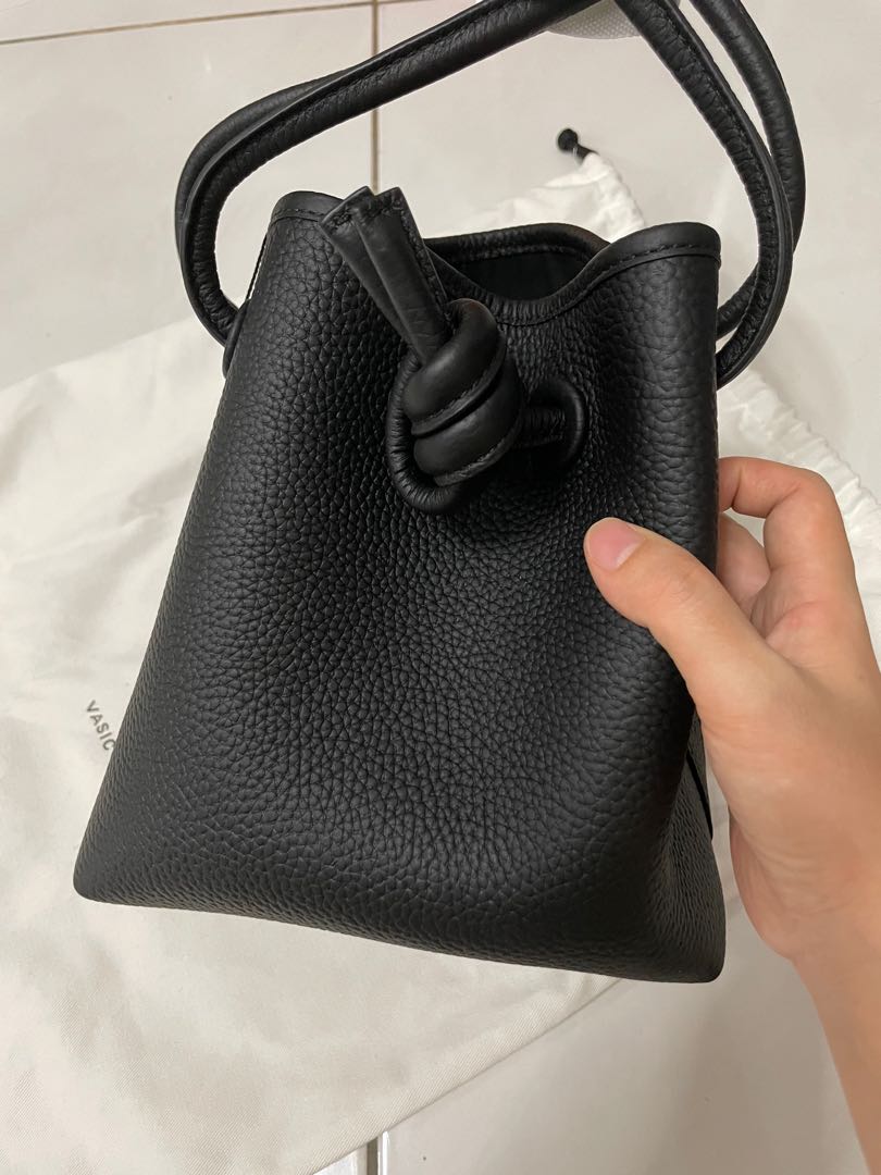 Vasic Bond mini bag, Women's Fashion, Bags & Wallets, Cross-body Bags ...