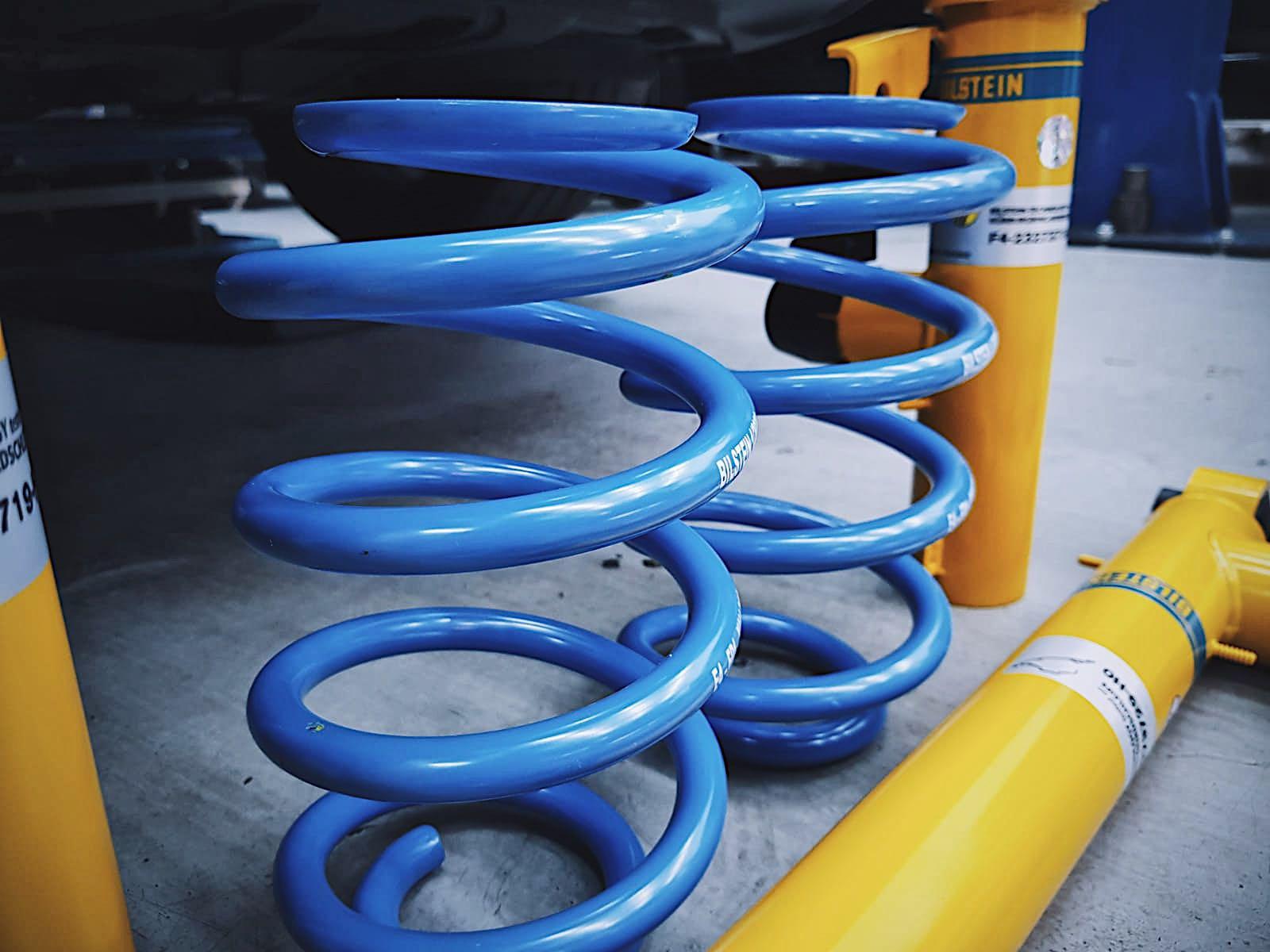 BILSTEIN B16 Damptronic for Golf Mk7 Mk8 GTI R Kodiaq Tiguan Passat ...