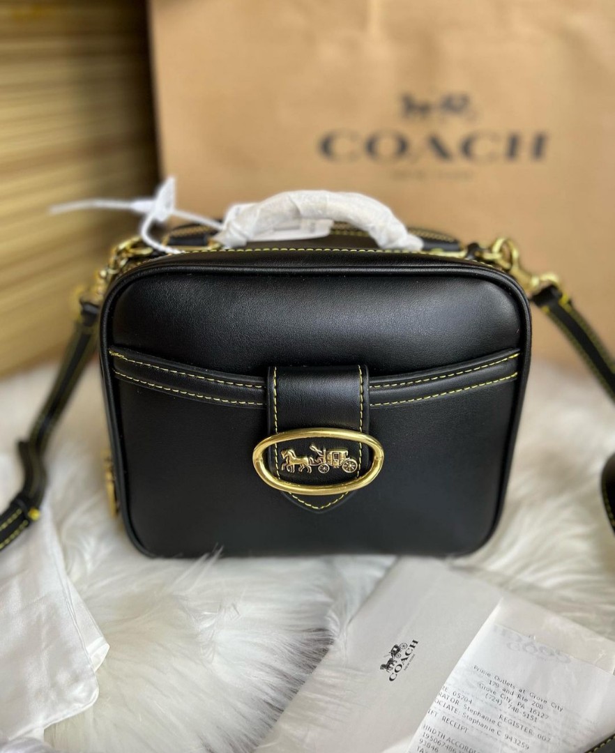 Coach Riley Lunchbox Bag in Plain Black, Women's Fashion, Bags ...
