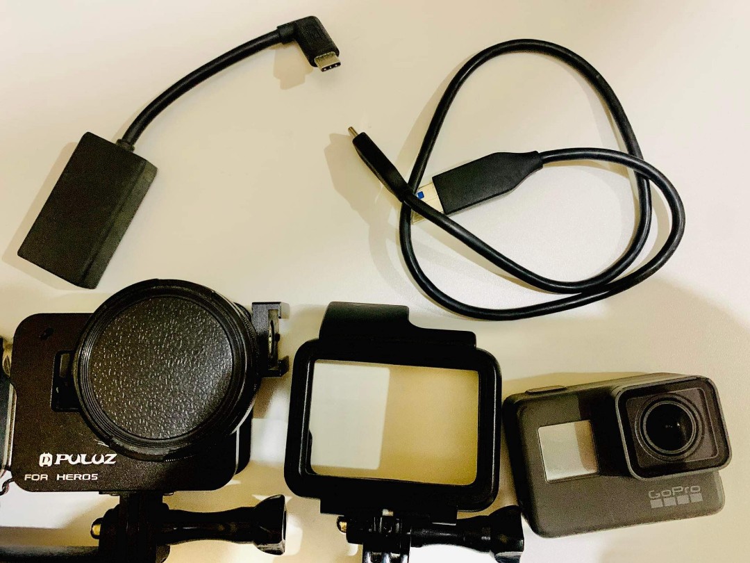 GO PRO HERO 6 with 64gb sd card & GEARS, Photography, Video Cameras on ...