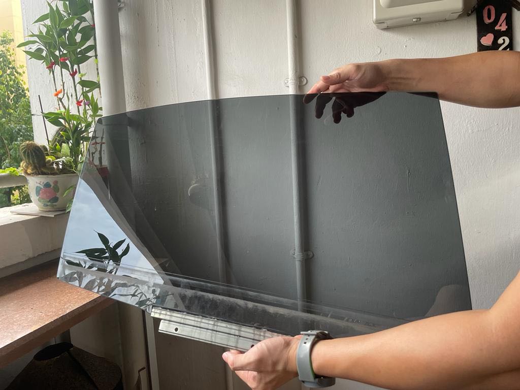 Harrier 2016 rear door glass panel original, Car Accessories ...