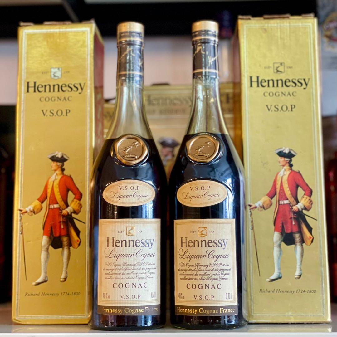 Hennessy VSOP Long neck rare vintage cognac green glass w box 700ml ... Hennessy VSOP Long neck rare vintage cognac green glass w box 700ml ...