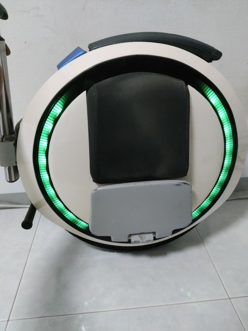 Ninebot one IE + T handle+ charger, Sports Equipment, PMDs, E-Scooters ...