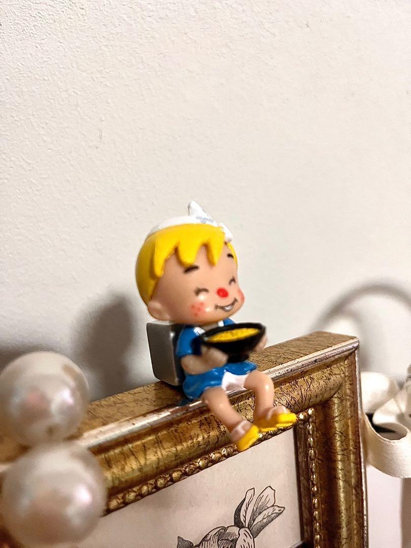nissin ching chi ramen boy sitting figurine cup noodle topper, Hobbies ...