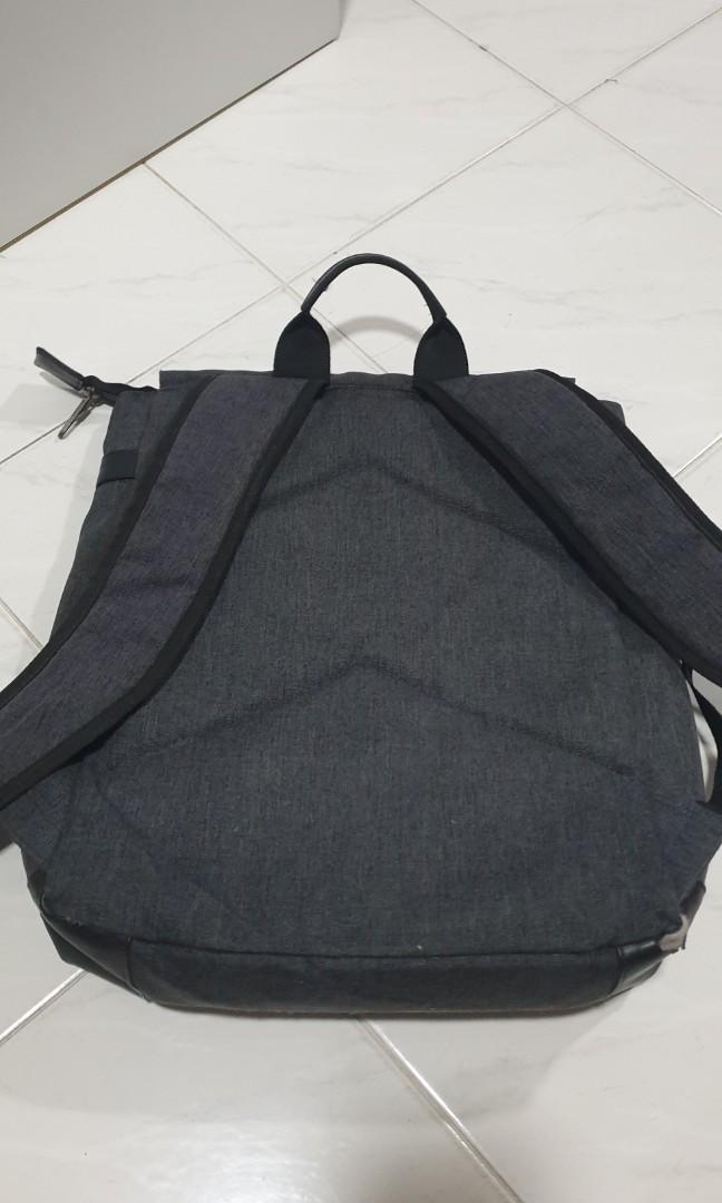 Original Elle Basic Laptop Backpack, Men's Fashion, Bags, Backpacks on ...