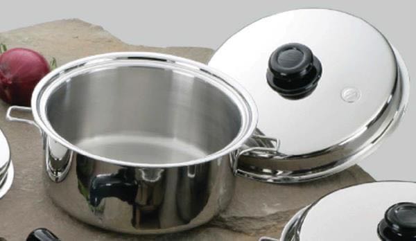 Saladmaster roaster, Furniture & Home Living, Kitchenware & Tableware ...