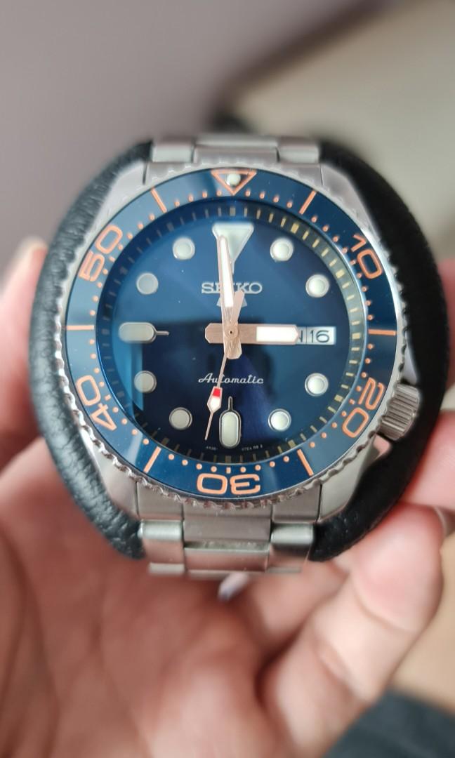 Seiko 5kx sunburst blue ( modded), Luxury, Watches on Carousell