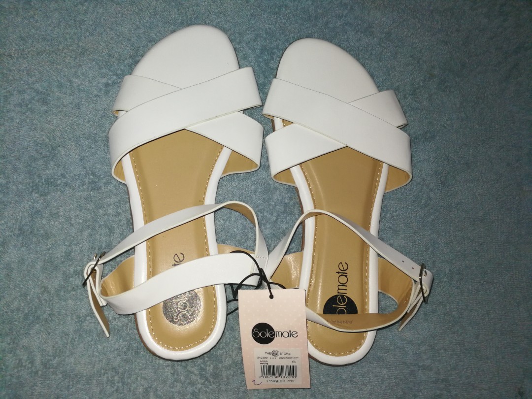 Solemate White Sandals, Women's Fashion, Footwear, Flats & Sandals on ...