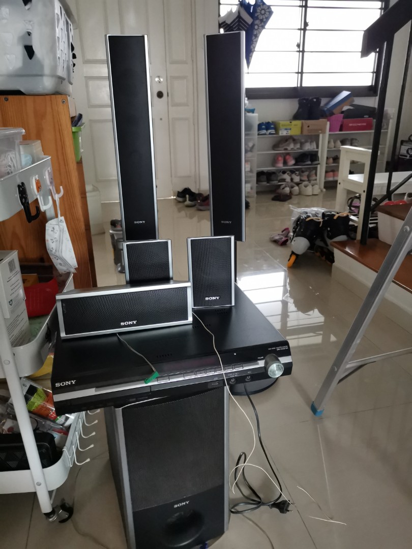 Sony home theatre set, Audio, Soundbars, Speakers & Amplifiers on Carousell