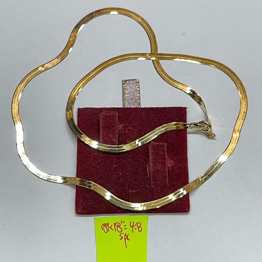 18K Saudi Gold Snake Flat Chain, Women's Fashion, Jewelry & Organizers ...