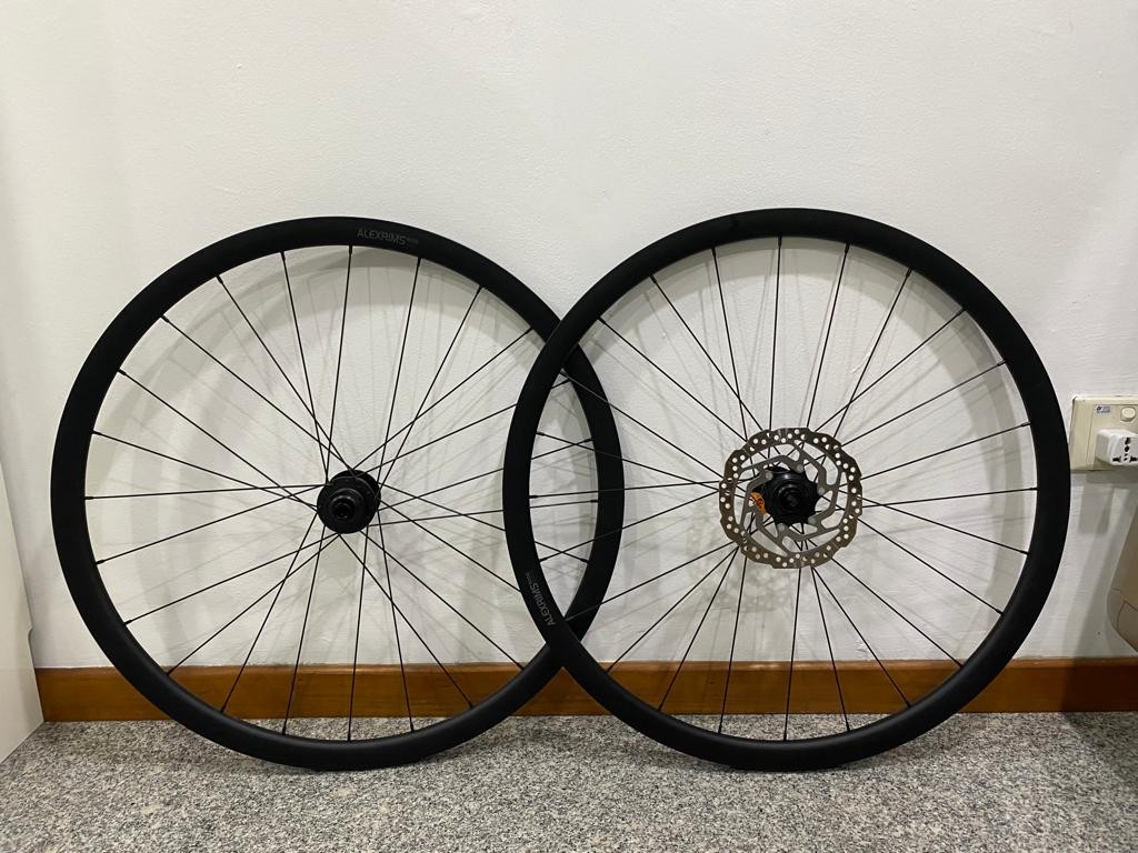 Alexrims RXD6 alu 700C disc Rim (Disc not included), Sports Equipment ...